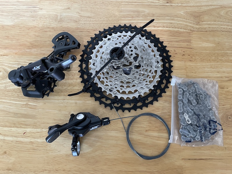 2022 New- Shimano XT, 10-51 Groupset. For Sale