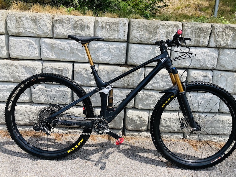 2020 YT Izzo Pro Race w/ New Hunt Trail V2 Wheels For Sale
