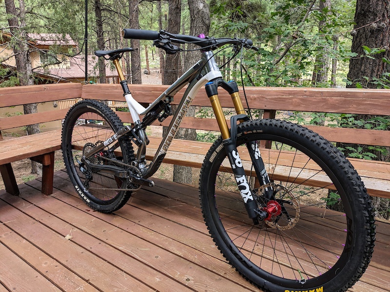 2020 Commencal Meta AM (Worlds Edition) For Sale