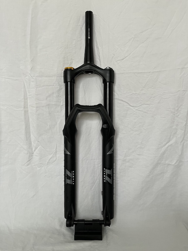 2022 Marzocchi Bomber Z1 Coil 160mm, 44mm Offset, 29” For Sale