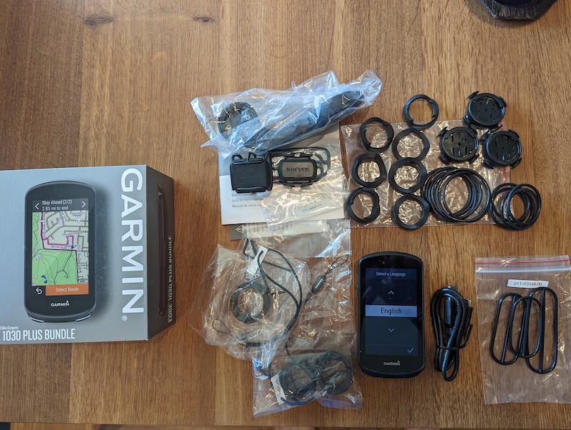 2021 Garmin Edge 1030 Plus Bundle + extras For Sale
