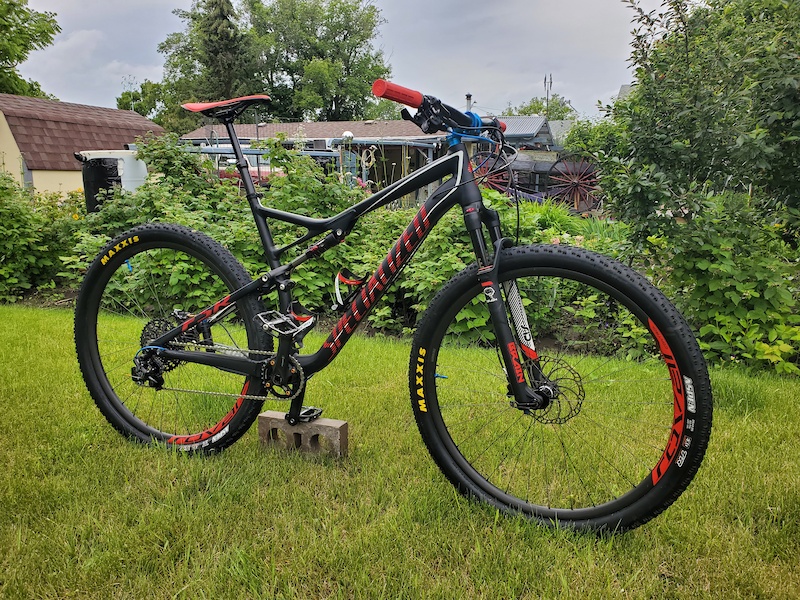 2015 Specialized Epic Elite Carbon 29 WC Pro For Sale
