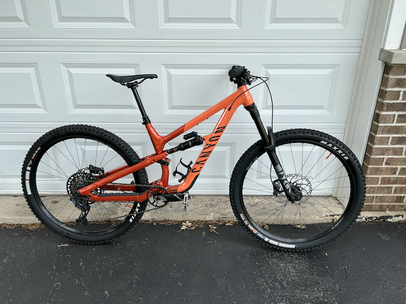 2022 Canyon Spectral AL 6 Size Medium For Sale