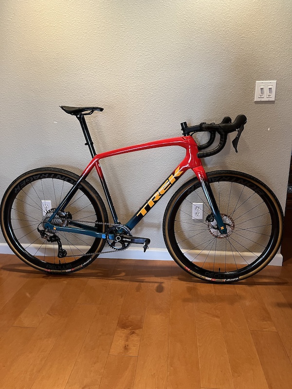 2022 Trek Boone w/ Bontrager Aeolus RSL carbon wheels For Sale