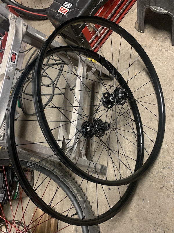 2019 Factor/Stans wheelset For Sale