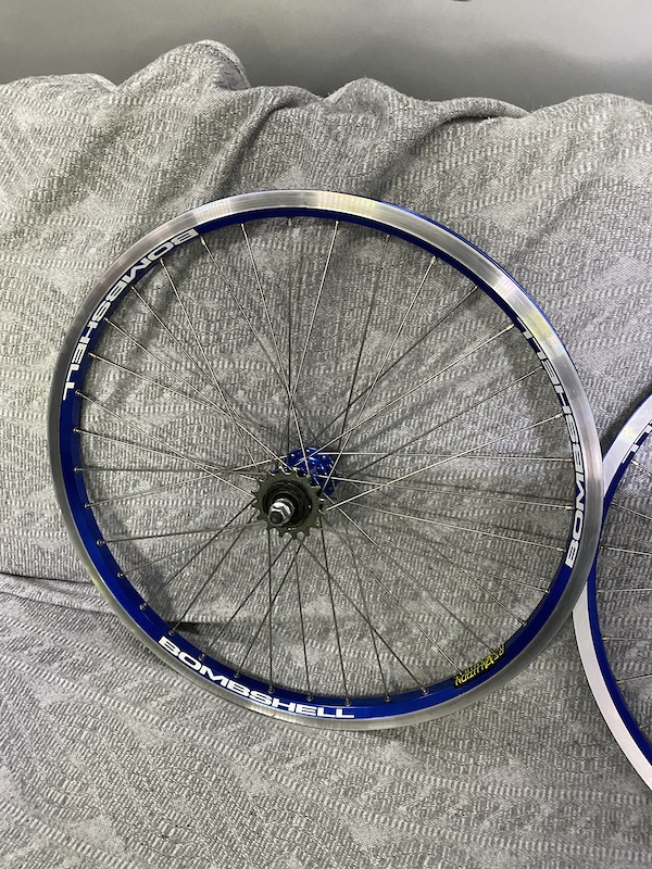 2005 Bombshell 24” wheelset For Sale