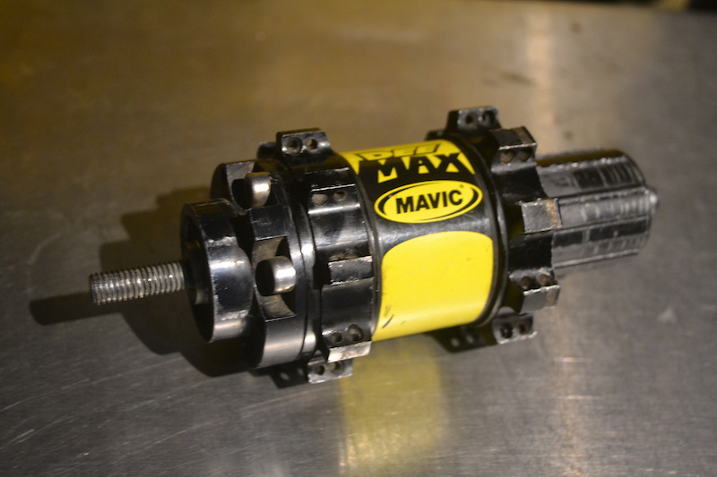 Vintage Deemax rear hub 36h For Sale