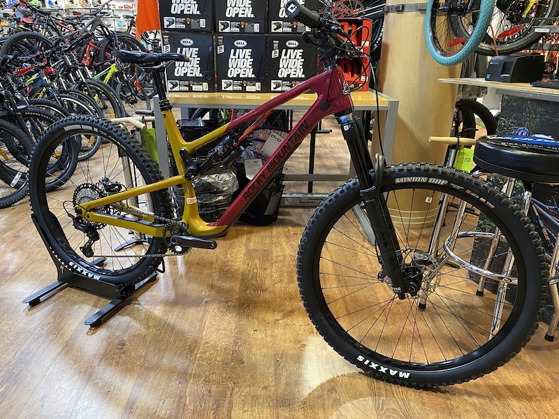 2022 Rocky Mountain Instinct C70 Gold-Red 29'' XLarge For Sale