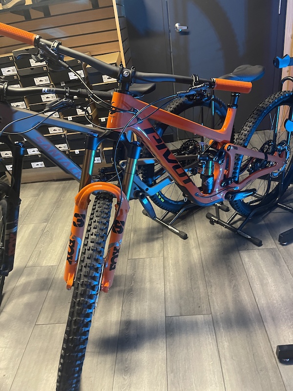2022 Pivot Firebird Orange XT/XTR For Sale