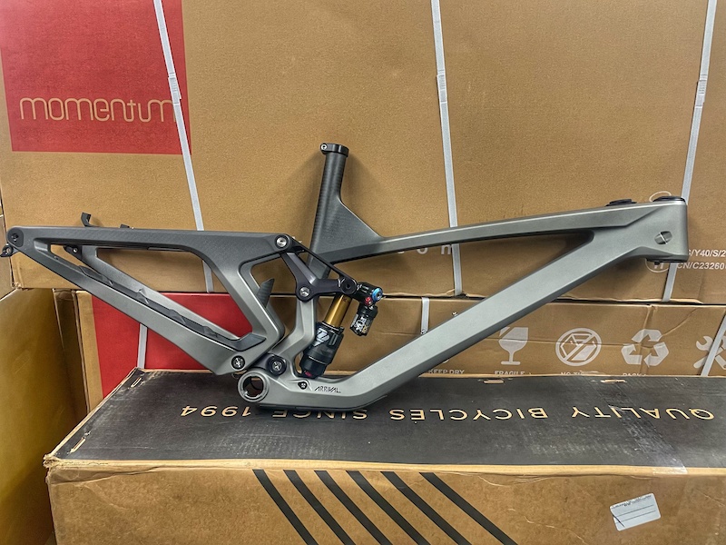 2022 WR1 Arrival Frame S2 and wheelset For Sale
