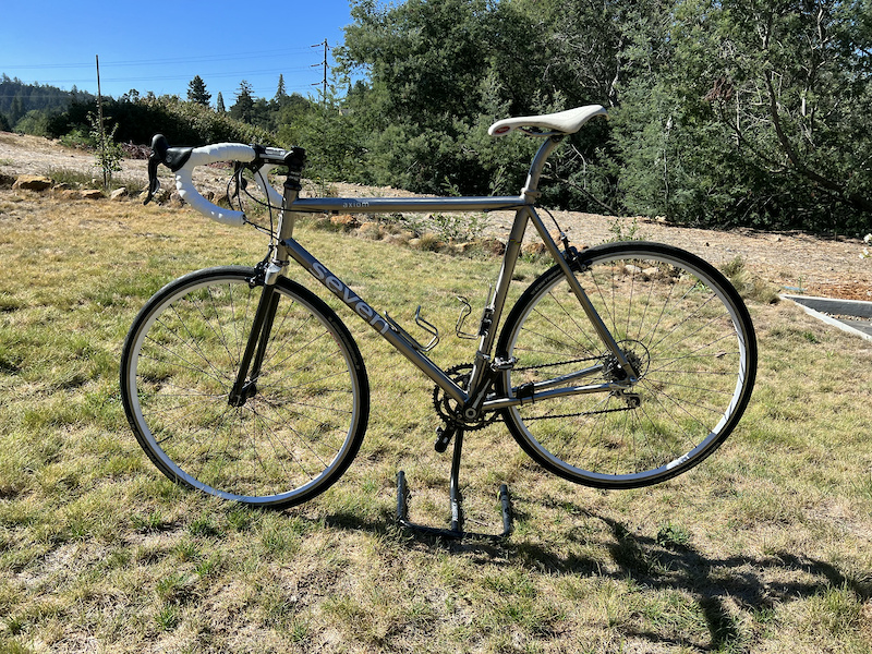 Seven Alaris / Axiom M/L Titanium Bike w/ Campagnolo For Sale