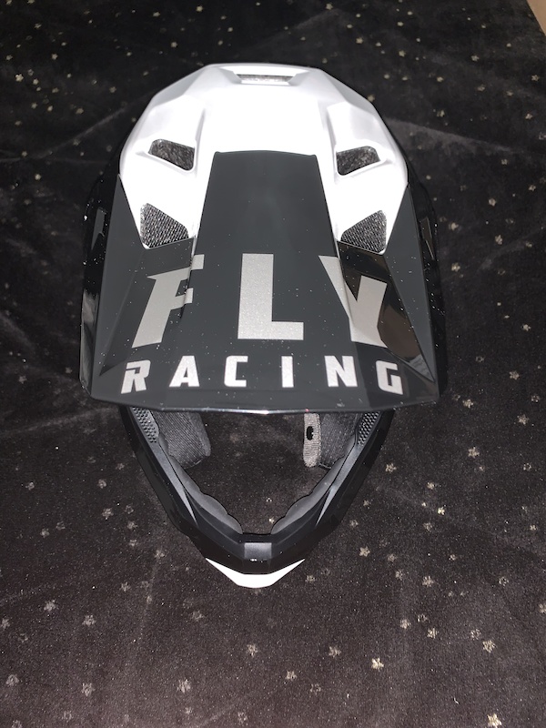 2022 Fly Racing Youth Helmet Large !!!!NEW!!!! For Sale