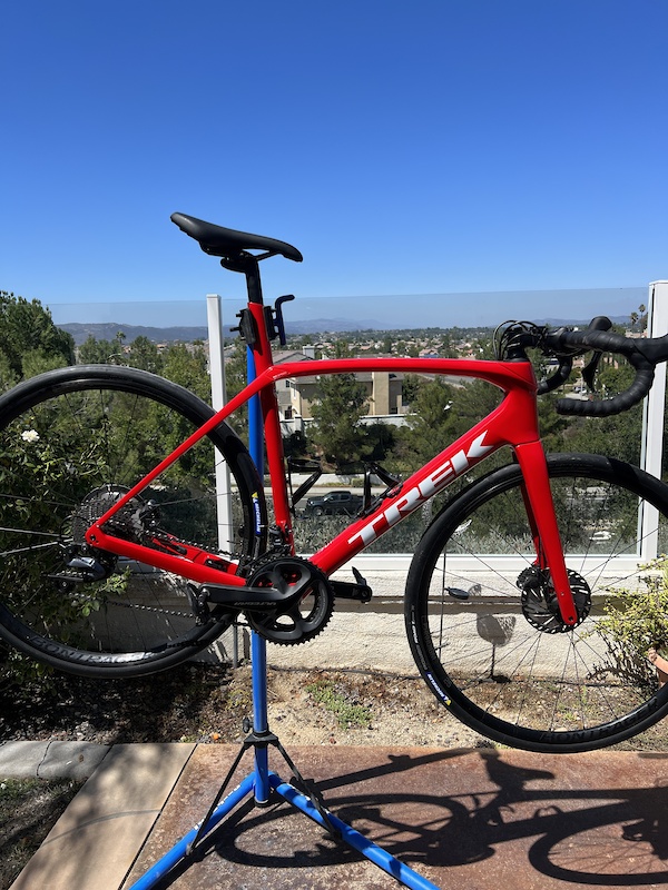 2020 Trek Domane 56cm For Sale