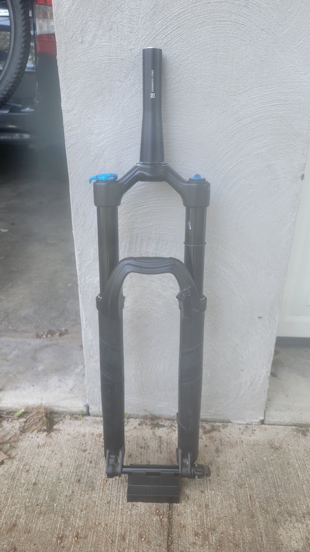2021 Used Fox Performance 34 140 mm fork 300 For Sale
