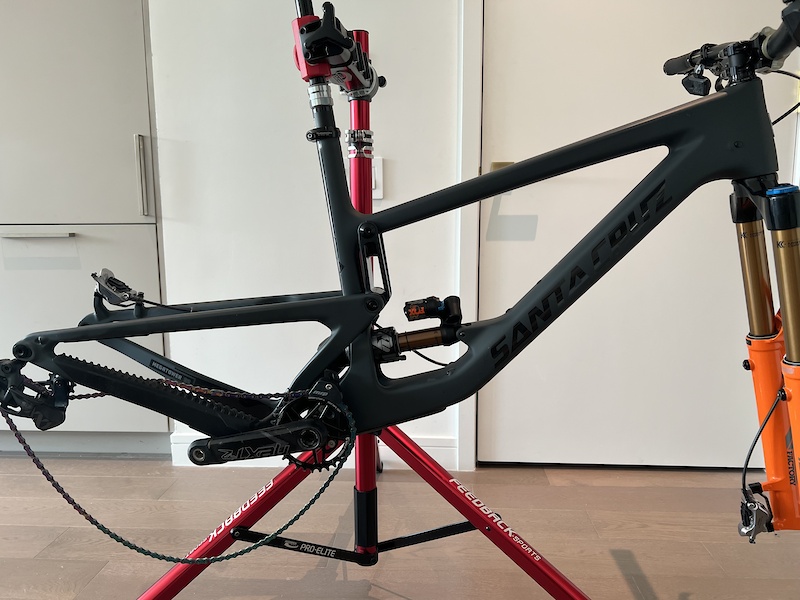 2020 Santa Cruz Megatower CC V1 XL Cascade 180mm For Sale