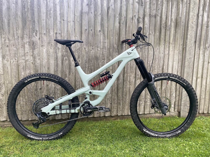 2020 YT Capra CF Custom Build For Sale