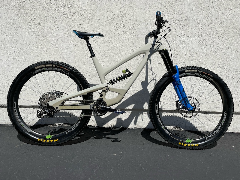 2020 YT Capra 29 XL - Custom For Sale