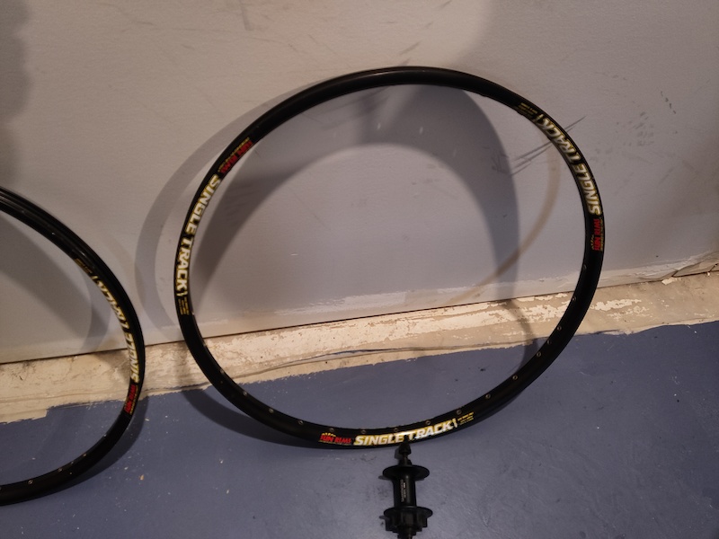 2005 Sun rims single track 24"/ 32 holes For Sale