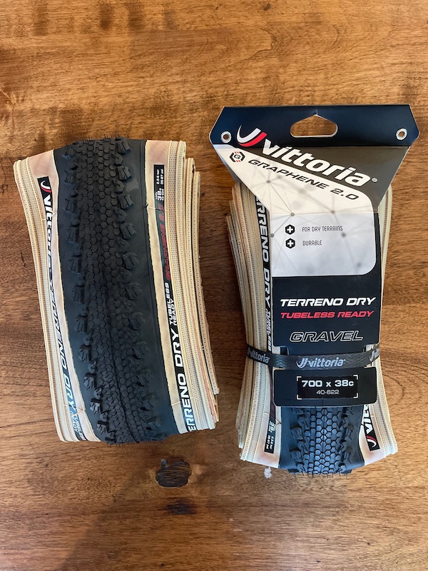 2022 Vittoria Terreno Dry Gravel Tires - 700x38 (Pair) For Sale