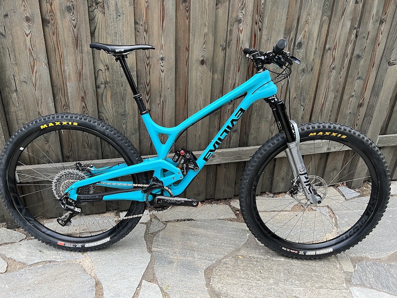 2019 Evil Offering V1, Medium For Sale