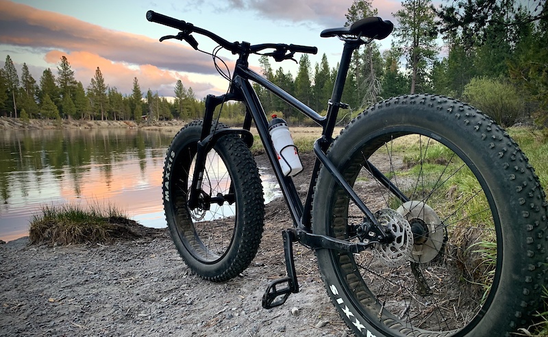 2020 Giant Yukon 2 w/upgrades Manitou Mastodon For Sale