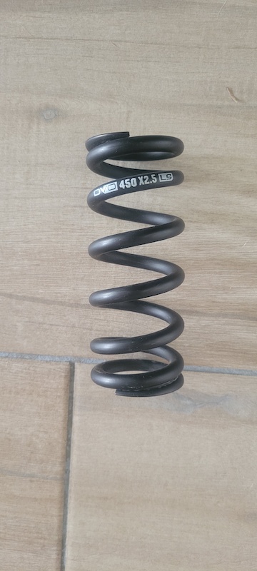2020 DVO 450lb x2.5 light steel spring 55mm stroke For Sale