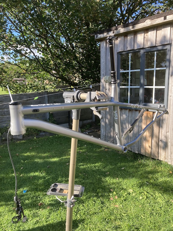 2021 Large Commencal Meta HT frame with dropper For Sale