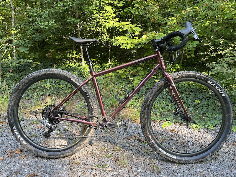 2021 Kona Sutra ULTD (52cm/medium) w/ carbon wheels For Sale