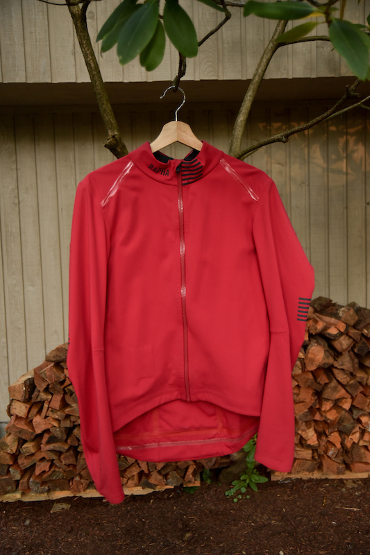 Rapha Men's Pro Team Rain Softshell Cycling Jacket For Sale