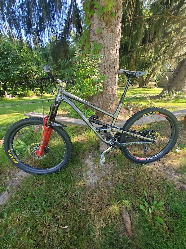 2020 Commencal Clash Race Size Large For Sale