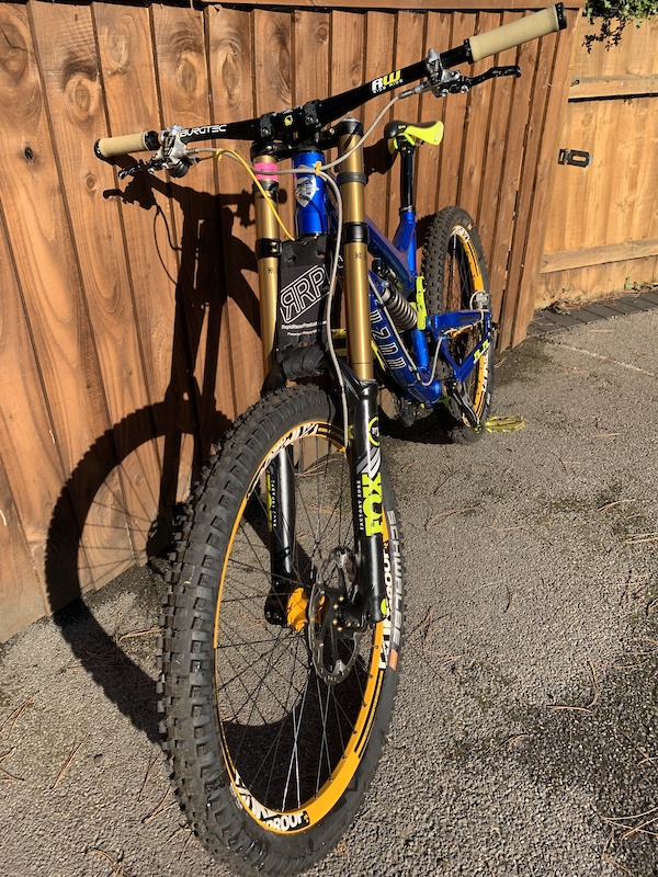 2012 Intense 951 DH bike (27.5") Medium FRO (adjustable). For Sale