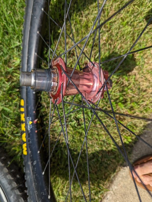 Chris King hubs laced to Derby AM 35i carbon wheels For Sale