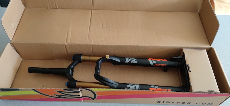 2019 Fox 34 Factory, FIT4, 29"/27+ Boost 140mm For Sale
