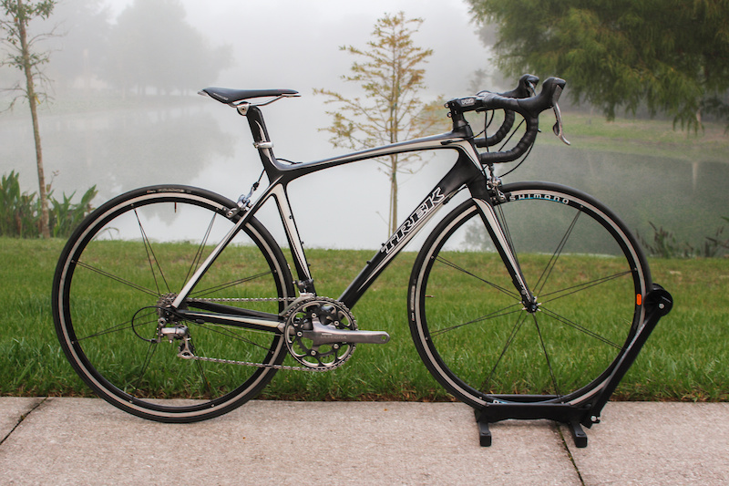 2008 Trek Madone 5.2 - Ultegra - 17lb - $4k Retail For Sale