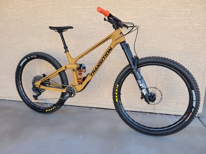 2022 Transition Sentinel with Nobl 37 wheels, size large For Sale