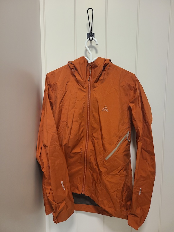 2021 7Mesh Copilot Jacket - Men's Medium For Sale