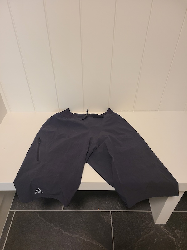 2022 7Mesh Slab Short - Men's Medium For Sale