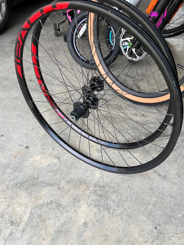 2019 Roval boost 29 wheelset with HG hub For Sale