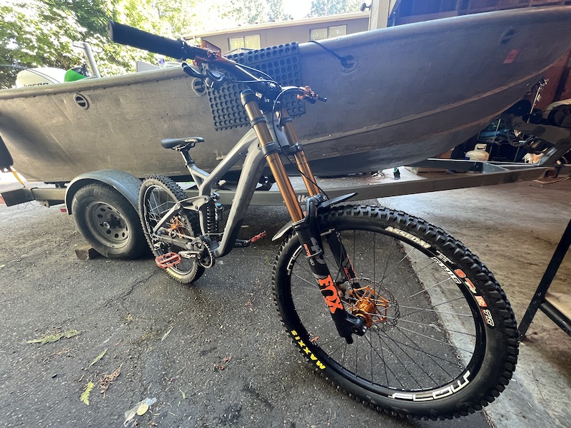 2019 Large Trek Session For Sale