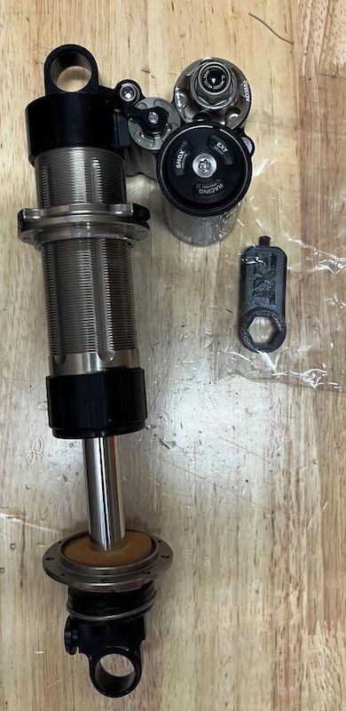 2022 EXT E-Storia EStoria Rear Shock 230 x 62.5mm For Sale