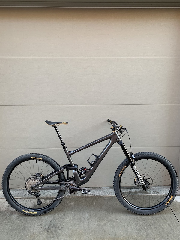 2021 Specialized Enduro - S5 - like new, XT build For Sale