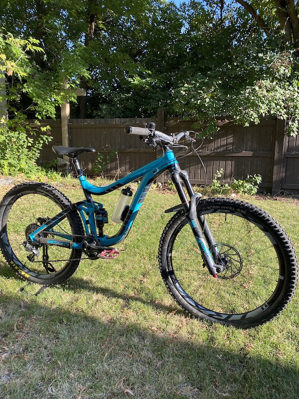 2017 !!!Price Drop!!! Giant Reign 1 For Sale