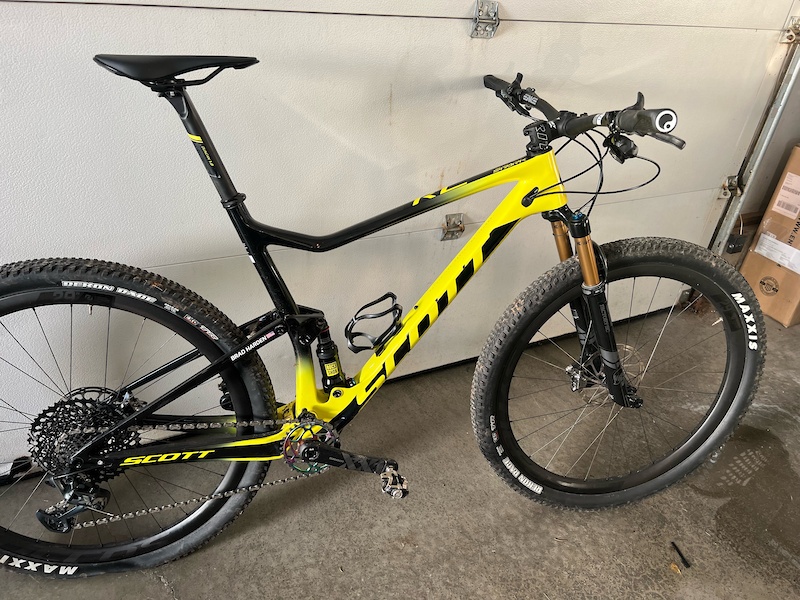 2020 XL Scott Spark RC 900 World Cup For Sale
