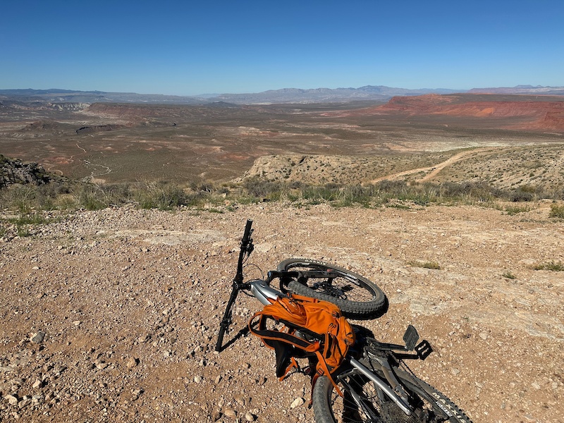 Honeymoon Pack Trail Hiking Trail - St. George, Utah