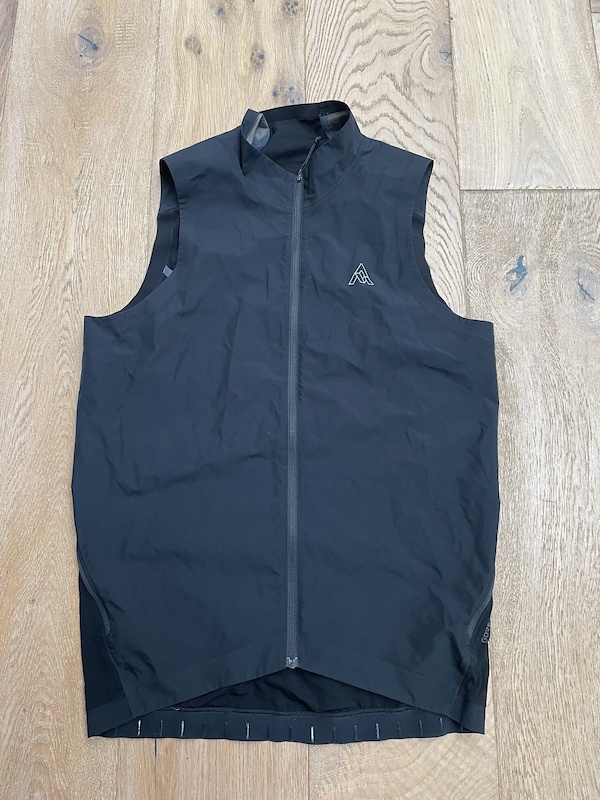 2022 7Mesh Cypress wind stopper vest For Sale