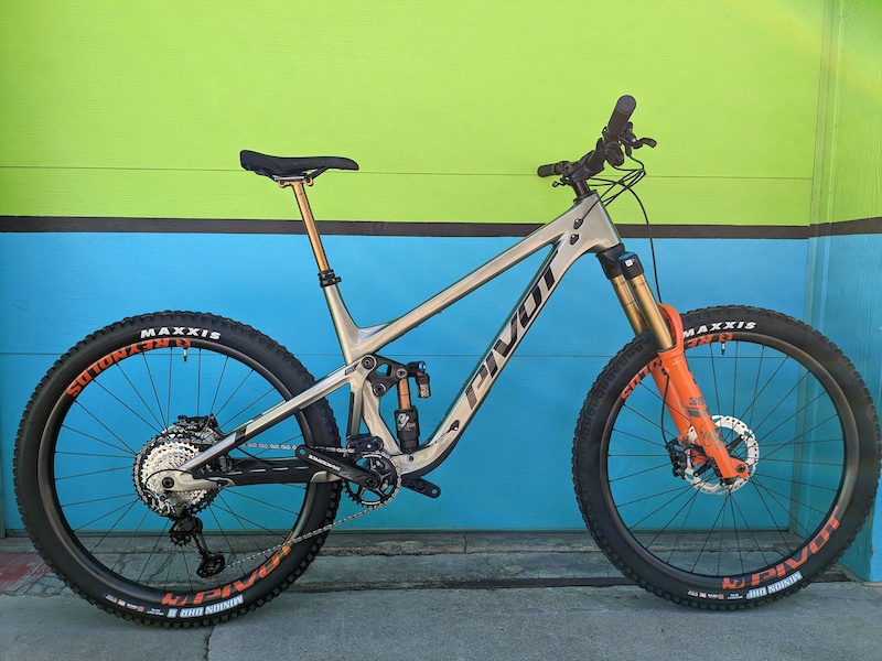 2023 New Pivot Firebird Pro XT/XTR For Sale