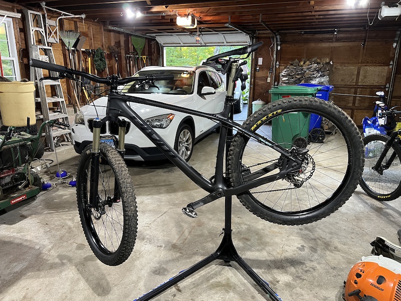 2017 Pivot Les V2 For Sale