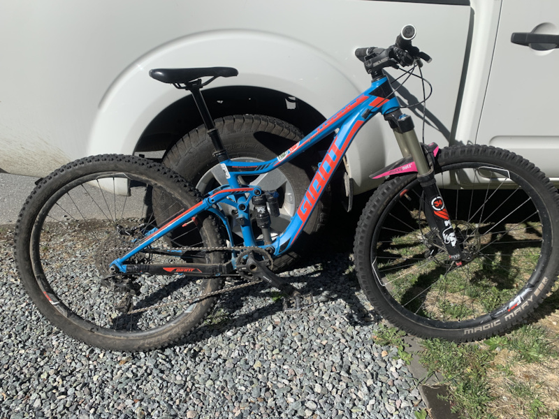 2016 Giant Trance 1 27.5 Size Small For Sale
