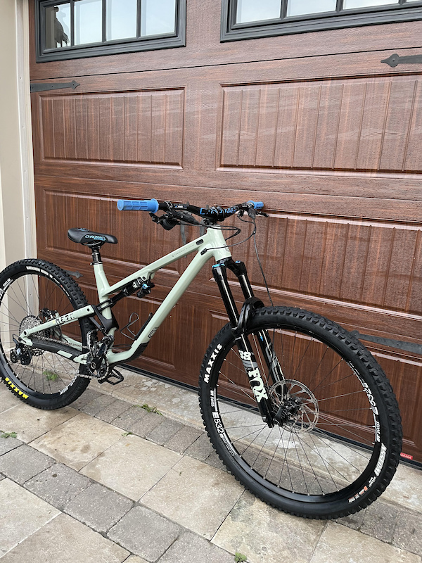 2021 Commencal meta am For Sale