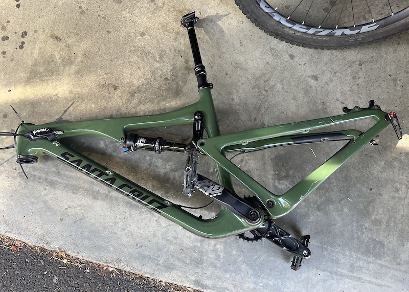 2018 Santa Cruz Bronson Frame + Fork - Medium For Sale